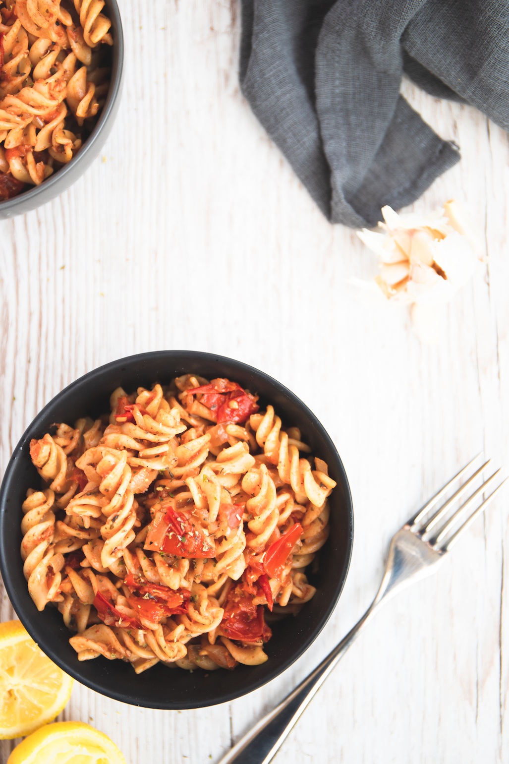Easy Vegan Tomato Pasta - Spoonful of Kindness