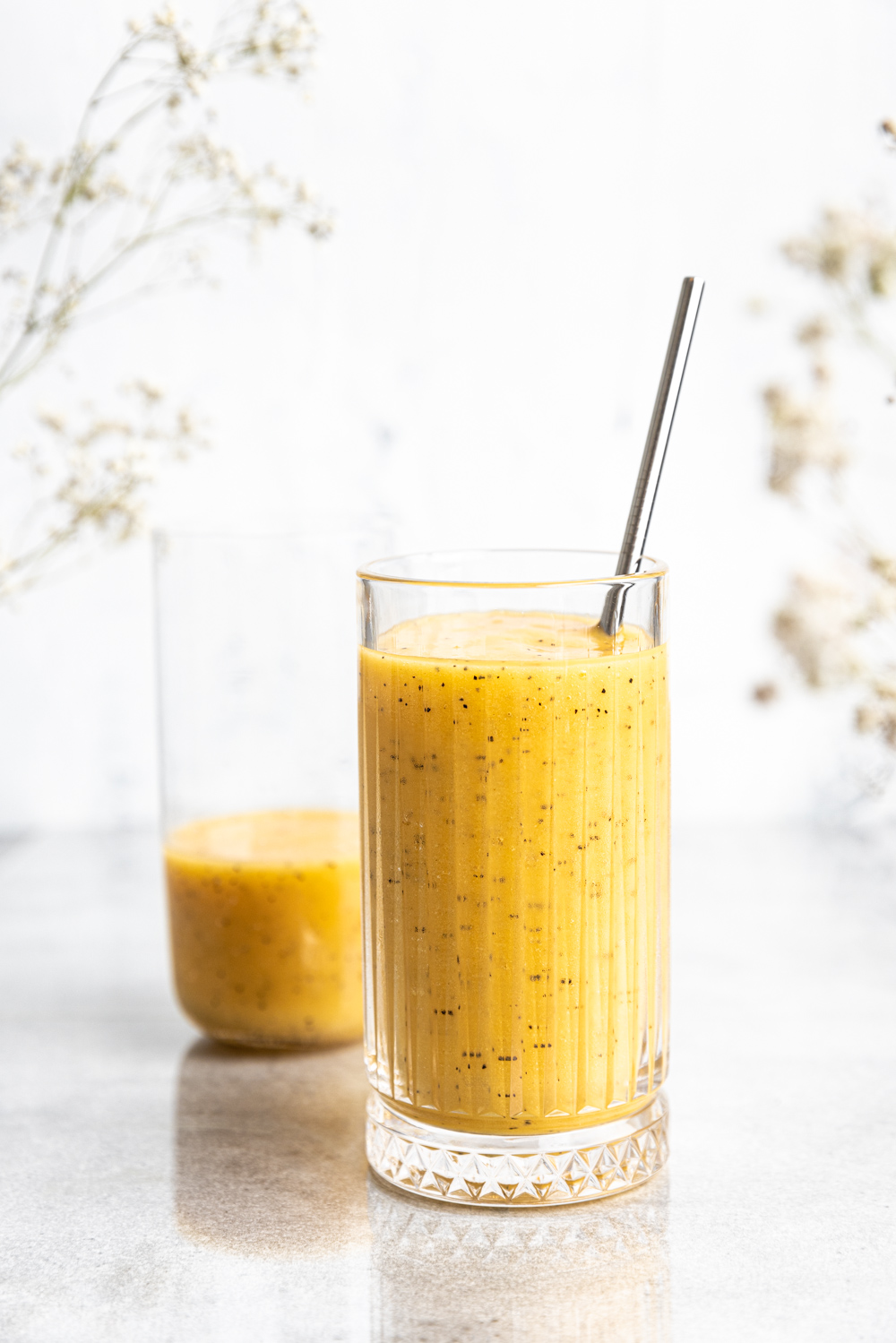 Pineapple Detox Smoothie - Spoonful of Kindness
